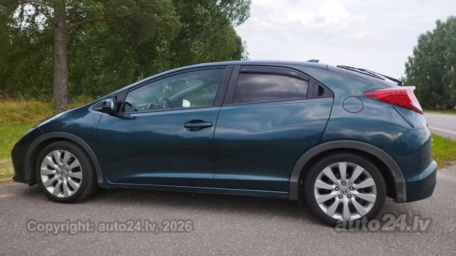 Honda Civic 2013 in Tallinn, with an engine capacity of 1.60 L and mileage of 383 thousand km for 4400 €, photo 14 on AUTOMOTO.COM.LV