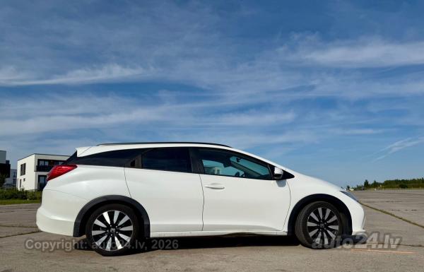 Honda Civic 2014 Tallina, ar dzinēja tilpumu 1.60 L un nobraukumu 137 tūkst. km par 9000 €, foto 8 vietnē AUTOMOTO.COM.LV