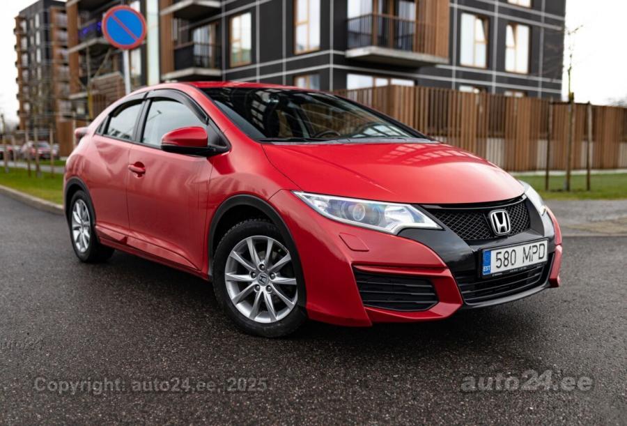 Honda Civic 2015 in Tallinn, with an engine capacity of 1.30 L and mileage of 249 thousand km for 7490 €, photo 1 on AUTOMOTO.COM.LV