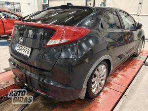 Honda Civic 2015 Radviliškis, ar dzinēja tilpumu 1.60 L un nobraukumu 300 tūkst. km par 2900 €, foto 4 vietnē AUTOMOTO.COM.LV