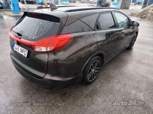 Honda Civic 2015 in Tallinn, with an engine capacity of 1.80 L and mileage of 112 thousand km for 10200 €, photo 10 on AUTOMOTO.COM.LV