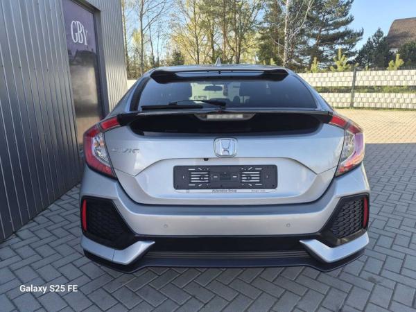 Honda Civic 2018 Tauragė, ar dzinēja tilpumu 1.00 L un nobraukumu 121 tūkst. km par 9500 €, foto 5 vietnē AUTOMOTO.COM.LV