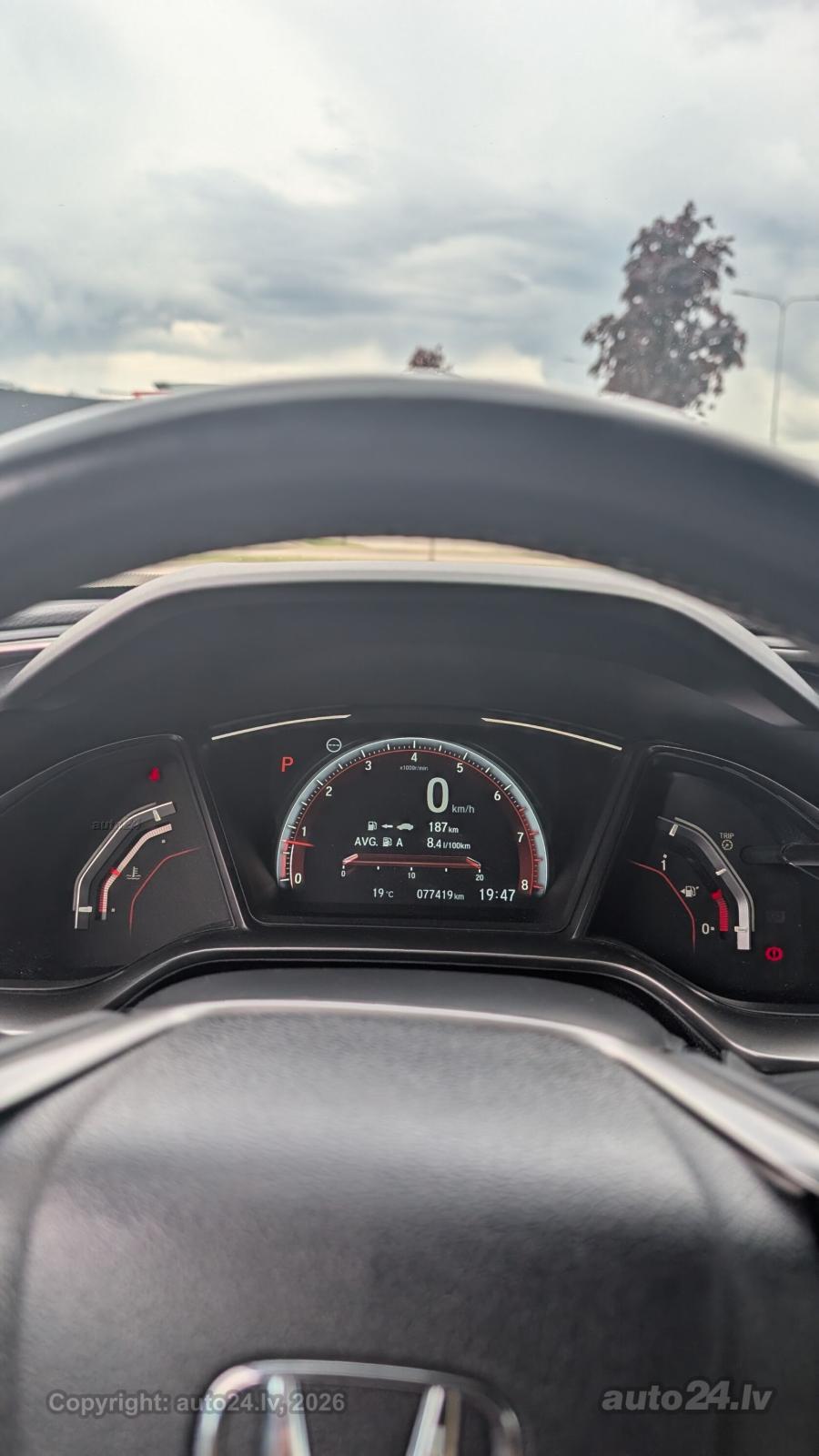 Honda Civic 2018 Rīga, ar dzinēja tilpumu 1.50 L un nobraukumu 77 tūkst. km par 17600 €, foto 13 vietnē AUTOMOTO.COM.LV