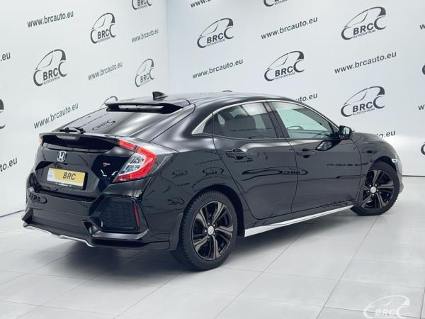Honda Civic 2018 in Vilnius, with an engine capacity of 1.60 L and mileage of 190 thousand km for 11900 €, photo 2 on AUTOMOTO.COM.LV