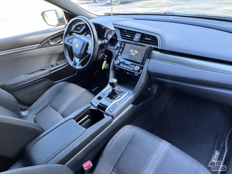 Honda Civic 2019 Viļņa, ar dzinēja tilpumu 1.00 L un nobraukumu 154 tūkst. km par 10950 €, foto 16 vietnē AUTOMOTO.COM.LV