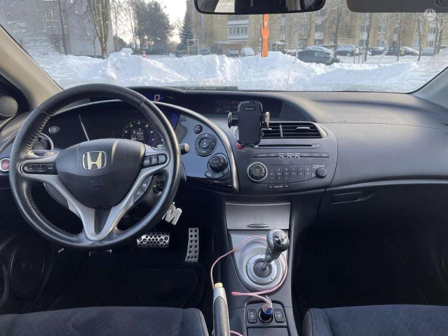 Oranžs Honda Civic 2008 Kauņa, ar dzinēja tilpumu 1.80 L un nobraukumu 210 tūkst. km par 2650 €, foto 8 vietnē AUTOMOTO.COM.LV
