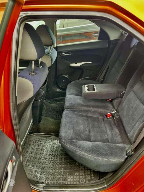 Oranžs Honda Civic 2008 Šilalė, ar dzinēja tilpumu 1.80 L un nobraukumu 195 tūkst. km par 3250 €, foto 5 vietnē AUTOMOTO.COM.LV