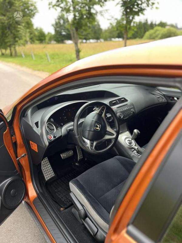 Oranžs Honda Civic 2008 Šilalė, ar dzinēja tilpumu 1.80 L un nobraukumu 195 tūkst. km par 3250 €, foto 10 vietnē AUTOMOTO.COM.LV