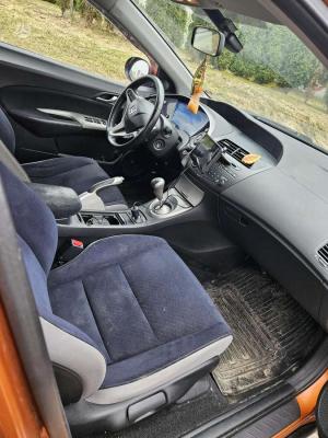 Oranžs Honda Civic 2008 Viļņa, ar dzinēja tilpumu 1.80 L un nobraukumu 248 tūkst. km par 1100 €, foto 15 vietnē AUTOMOTO.COM.LV
