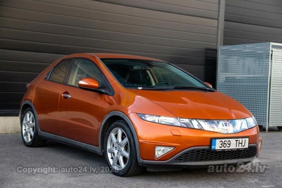 Orange Honda Civic 2009 in Tartu, with an engine capacity of 1.80 L and mileage of 210 thousand km for 2750 €, photo 4 on AUTOMOTO.COM.LV