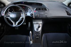 Orange Honda Civic 2009 in Tartu, with an engine capacity of 1.80 L and mileage of 210 thousand km for 2750 €, photo 9 on AUTOMOTO.COM.LV