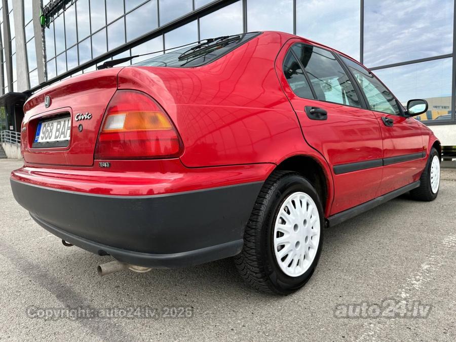 Sarkans Honda Civic 1996 Tallina, ar dzinēja tilpumu 1.40 L un nobraukumu 140 tūkst. km par 1499 €, foto 8 vietnē AUTOMOTO.COM.LV