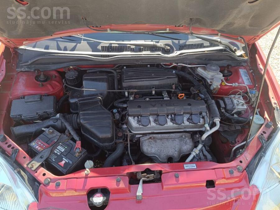 Sarkans Honda Civic 2002 Ventspils, ar dzinēja tilpumu 1.60 L un nobraukumu 179 tūkst. km par 1350 €, foto 12 vietnē AUTOMOTO.COM.LV