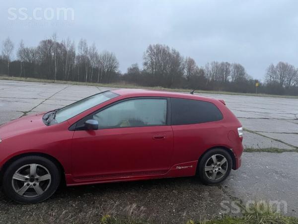 Sarkans Honda Civic 2004 Rīga, ar dzinēja tilpumu 1.40 L un nobraukumu 0 tūkst. km par 600 €, foto 4 vietnē AUTOMOTO.COM.LV