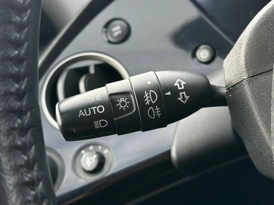 Sarkans Honda Civic 2006 Jelgava, ar dzinēja tilpumu 2.20 L un nobraukumu 330 tūkst. km par 1000 €, foto 22 vietnē AUTOMOTO.COM.LV