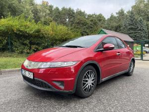 Red Honda Civic 2006 in Vilnius, with an engine capacity of 1.80 L and mileage of 206 thousand km for 750 €, photo  on AUTOMOTO.COM.LV
