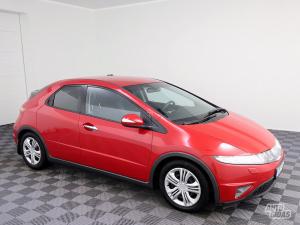 Red Honda Civic 2007 in Tallinn, with an engine capacity of 1.80 L and mileage of 256 thousand km for 1299 €, photo  on AUTOMOTO.COM.LV