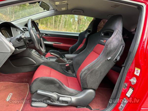 Red Honda Civic 2007 in Rapla, with an engine capacity of 2.00 L and mileage of 237 thousand km for 6990 €, photo 7 on AUTOMOTO.COM.LV
