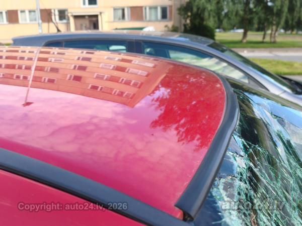 Красный Хонда Цивик 2007 в Тарту, объемом двигателя 1.80 л и пробегом 225 тыс. км за 999 €, фото 3 на AUTOMOTO.COM.LV