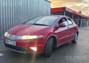 Sarkans Honda Civic 2007 Daugavpils, ar dzinēja tilpumu 1.80 L un nobraukumu 298 tūkst. km par 2750 €, foto 6 vietnē AUTOMOTO.COM.LV