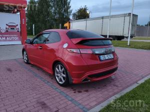 Красный Хонда Цивик 2007 в Рига, объемом двигателя 2.00 л и пробегом 250 тыс. км за 6900 €, фото 8 на AUTOMOTO.COM.LV