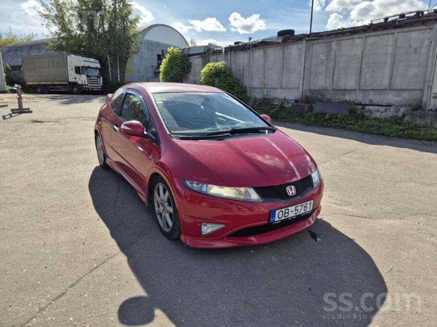 Sarkans Honda Civic 2007 Rīga, ar dzinēja tilpumu 2.00 L un nobraukumu 251 tūkst. km par 7490 €, foto 3 vietnē AUTOMOTO.COM.LV