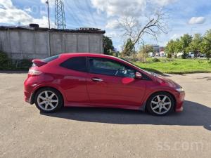 Sarkans Honda Civic 2007 Rīga, ar dzinēja tilpumu 2.00 L un nobraukumu 251 tūkst. km par 7490 €, foto 6 vietnē AUTOMOTO.COM.LV