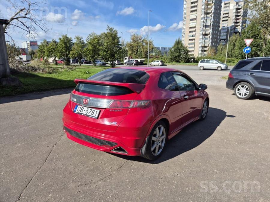 Sarkans Honda Civic 2007 Rīga, ar dzinēja tilpumu 2.00 L un nobraukumu 251 tūkst. km par 7490 €, foto 7 vietnē AUTOMOTO.COM.LV