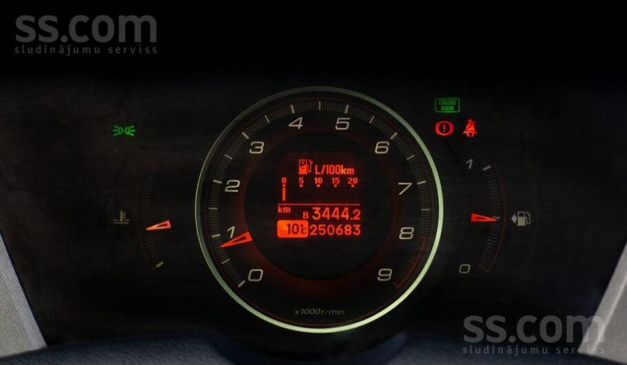 Sarkans Honda Civic 2007 Rīga, ar dzinēja tilpumu 2.00 L un nobraukumu 251 tūkst. km par 7490 €, foto 18 vietnē AUTOMOTO.COM.LV