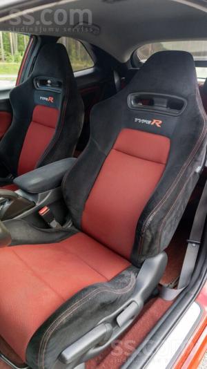 Sarkans Honda Civic 2007 Rīga, ar dzinēja tilpumu 2.00 L un nobraukumu 251 tūkst. km par 7490 €, foto 24 vietnē AUTOMOTO.COM.LV