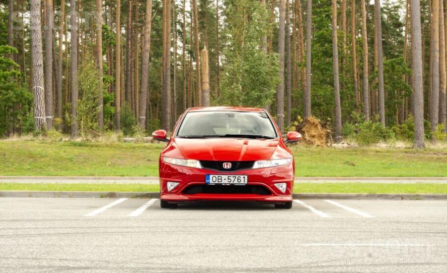 Sarkans Honda Civic 2007 Rīga, ar dzinēja tilpumu 2.00 L un nobraukumu 251 tūkst. km par 6290 €, foto 4 vietnē AUTOMOTO.COM.LV