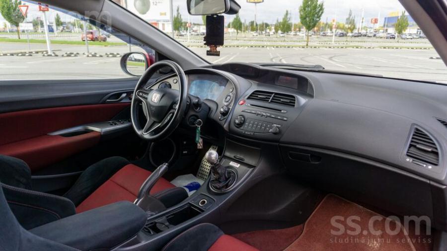 Sarkans Honda Civic 2007 Rīga, ar dzinēja tilpumu 2.00 L un nobraukumu 251 tūkst. km par 6290 €, foto 11 vietnē AUTOMOTO.COM.LV