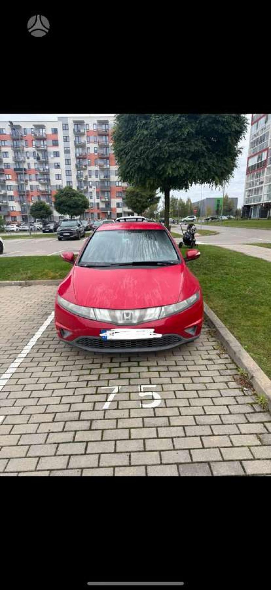 Red Honda Civic 2008 in Vilnius, with an engine capacity of 0.00 L and mileage of 283 thousand km for 1900 €, photo 3 on AUTOMOTO.COM.LV