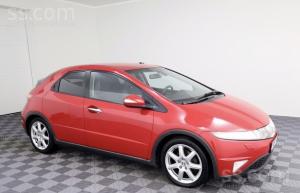 Sarkans Honda Civic 2008 Talsi, ar dzinēja tilpumu 1.80 L un nobraukumu 227 tūkst. km par 2450 €, foto  vietnē AUTOMOTO.COM.LV