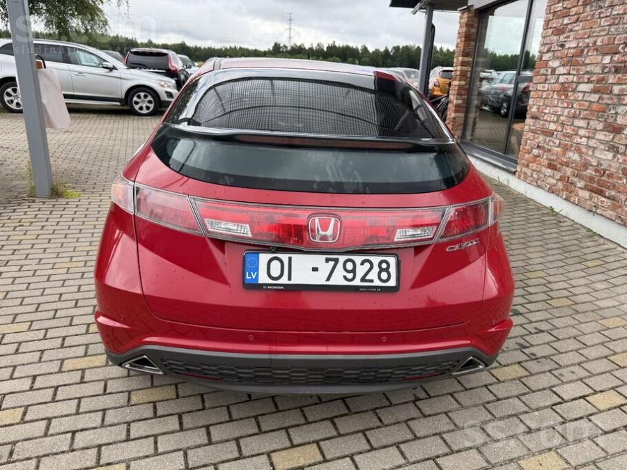 Sarkans Honda Civic 2008 Talsi, ar dzinēja tilpumu 1.80 L un nobraukumu 227 tūkst. km par 2450 €, foto 4 vietnē AUTOMOTO.COM.LV
