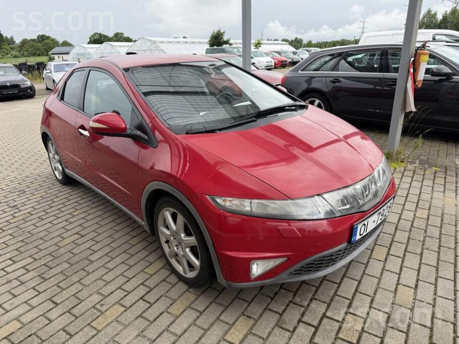 Sarkans Honda Civic 2008 Talsi, ar dzinēja tilpumu 1.80 L un nobraukumu 227 tūkst. km par 2450 €, foto 6 vietnē AUTOMOTO.COM.LV
