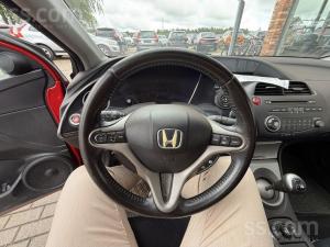 Sarkans Honda Civic 2008 Talsi, ar dzinēja tilpumu 1.80 L un nobraukumu 227 tūkst. km par 2450 €, foto 10 vietnē AUTOMOTO.COM.LV