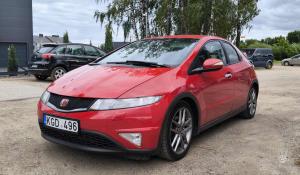 Red Honda Civic 2008 in Kaunas, with an engine capacity of 1.80 L and mileage of 210 thousand km for 1250 €, photo  on AUTOMOTO.COM.LV