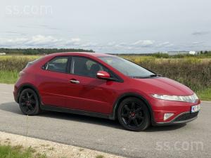 Sarkans Honda Civic 2008 Rīga, ar dzinēja tilpumu 2.20 L un nobraukumu 293 tūkst. km par 1700 €, foto 4 vietnē AUTOMOTO.COM.LV