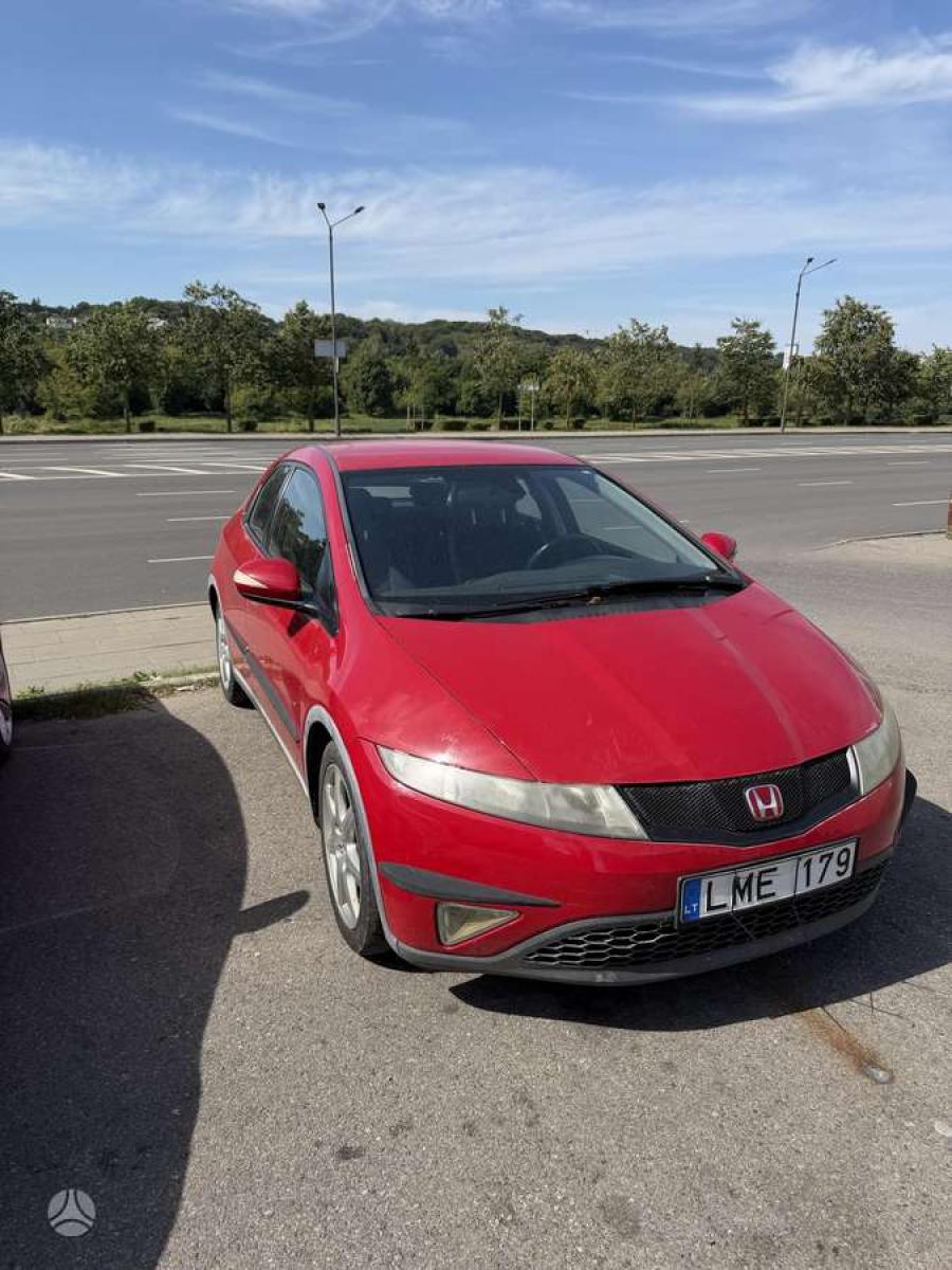 Sarkans Honda Civic 2009 Kauņa, ar dzinēja tilpumu 2.20 L un nobraukumu 246 tūkst. km par 799 €, foto 6 vietnē AUTOMOTO.COM.LV