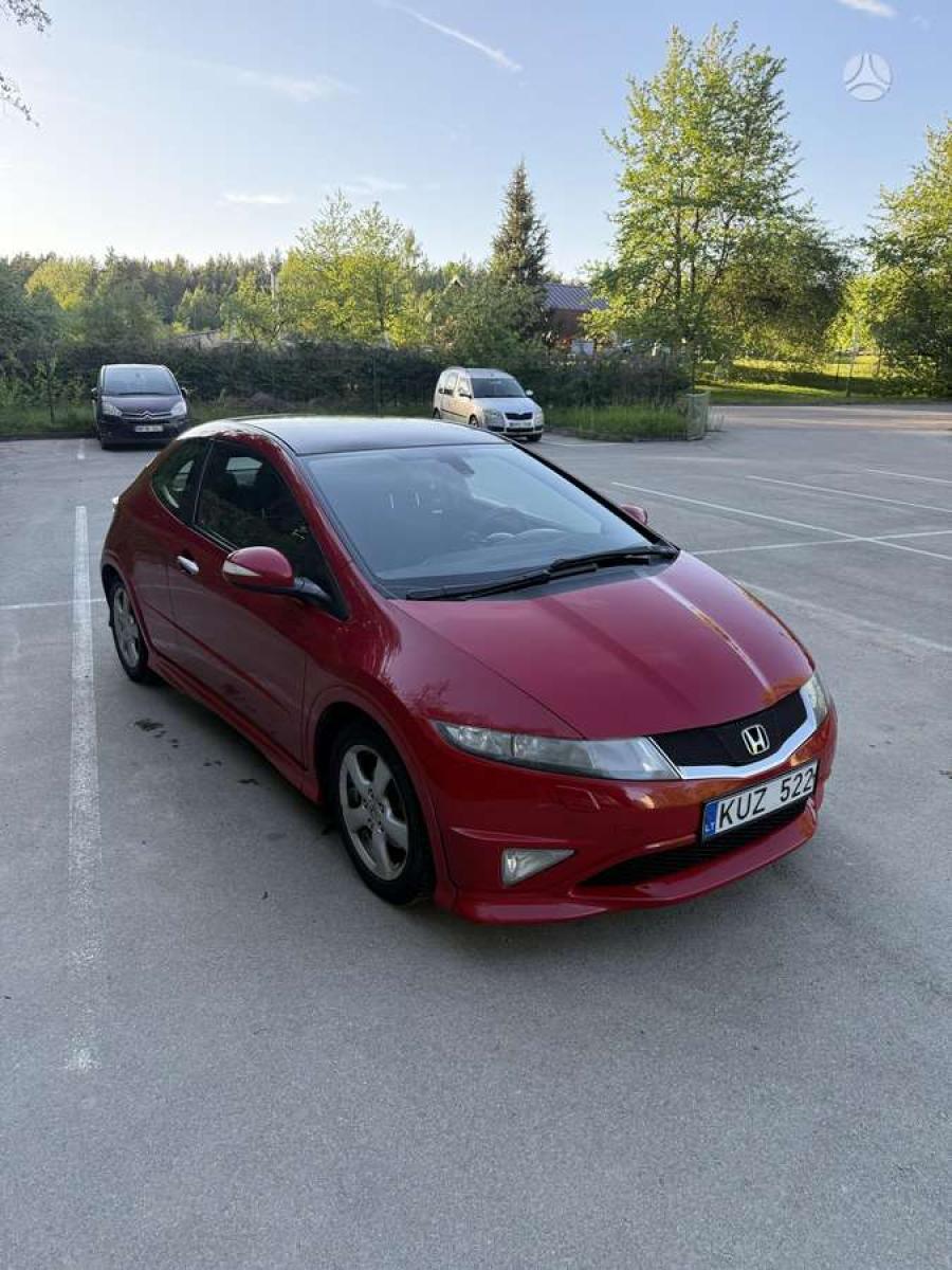 Sarkans Honda Civic 2010 Elektrėnai, ar dzinēja tilpumu 1.80 L un nobraukumu 234 tūkst. km par 2100 €, foto 4 vietnē AUTOMOTO.COM.LV