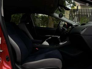 Red Honda Civic 2011 in Vilnius, with an engine capacity of 1.80 L and mileage of 214 thousand km for 3450 €, photo 29 on AUTOMOTO.COM.LV