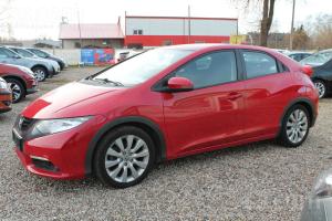 Sarkans Honda Civic 2012 Daugavpils, ar dzinēja tilpumu 2.20 L un nobraukumu 248 tūkst. km par 5990 €, foto 8 vietnē AUTOMOTO.COM.LV