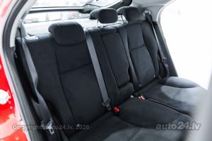 Sarkans Honda Civic 2012 Tallina, ar dzinēja tilpumu 1.80 L un nobraukumu 87 tūkst. km par 7990 €, foto 18 vietnē AUTOMOTO.COM.LV
