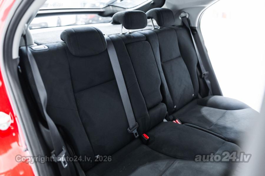 Sarkans Honda Civic 2012 Tallina, ar dzinēja tilpumu 1.80 L un nobraukumu 87 tūkst. km par 7990 €, foto 18 vietnē AUTOMOTO.COM.LV