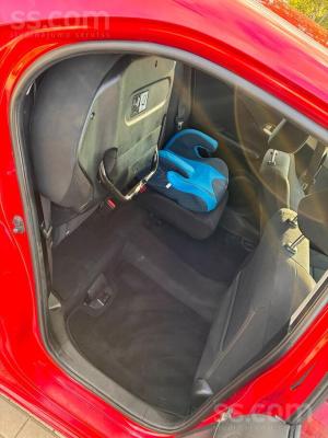 Sarkans Honda Civic 2013 Jelgava, ar dzinēja tilpumu 2.20 L un nobraukumu 315 tūkst. km par 4200 €, foto 13 vietnē AUTOMOTO.COM.LV
