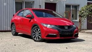 Red Honda Civic 2013 in Ukmerge, with an engine capacity of 1.60 L and mileage of 299 thousand km for 4200 €, photo  on AUTOMOTO.COM.LV