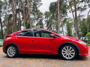 Sarkans Honda Civic 2013 Trakai, ar dzinēja tilpumu 1.80 L un nobraukumu 64 tūkst. km par 7890 €, foto 3 vietnē AUTOMOTO.COM.LV