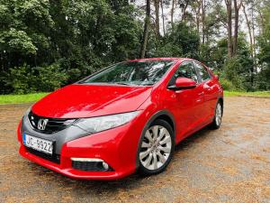 Sarkans Honda Civic 2013 Trakai, ar dzinēja tilpumu 1.80 L un nobraukumu 64 tūkst. km par 7890 €, foto 5 vietnē AUTOMOTO.COM.LV