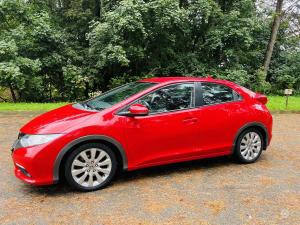 Sarkans Honda Civic 2013 Trakai, ar dzinēja tilpumu 1.80 L un nobraukumu 64 tūkst. km par 7890 €, foto 8 vietnē AUTOMOTO.COM.LV